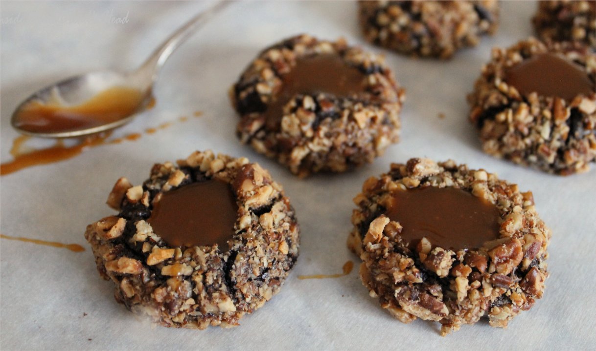 Cookie Week: Turtle Thumbprints | Inside NanaBread's Head